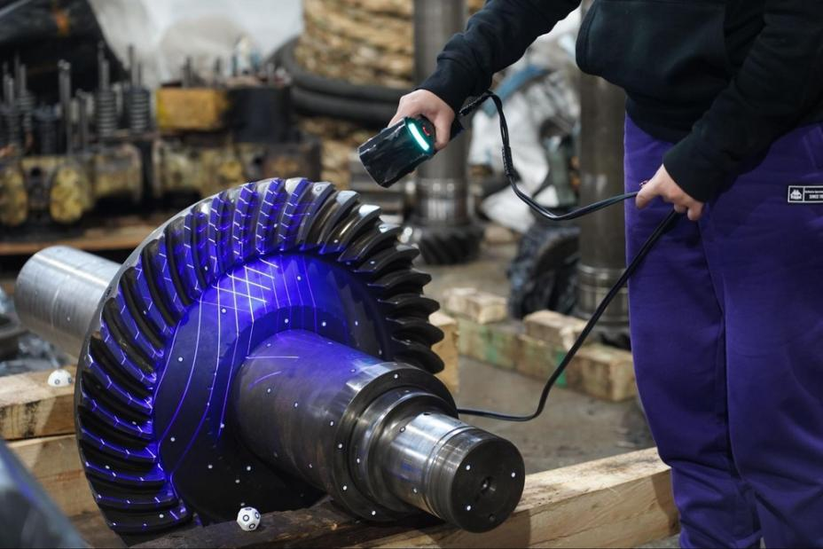3D Scanning and Reverse Engineering for Ship Maintenance