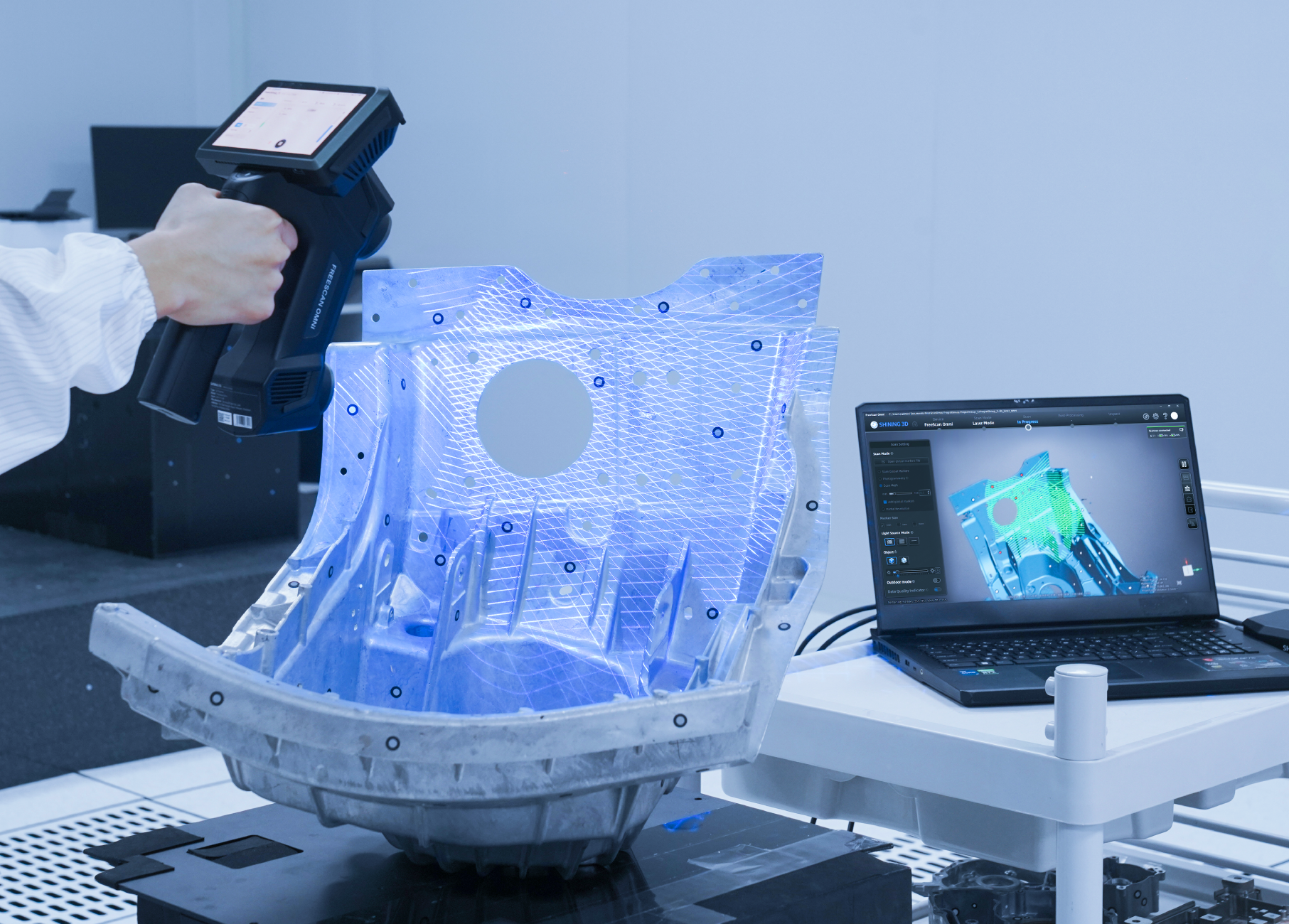 3D Scanners - Standalone Handheld 3D Scanner - FreeScan Omni ...